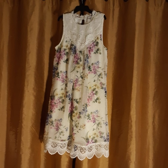 Beautees | Dresses | Floral Dress | Poshmark